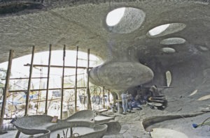 Whimsical Architecture: The Nautilus Seashell House in Naucalpan